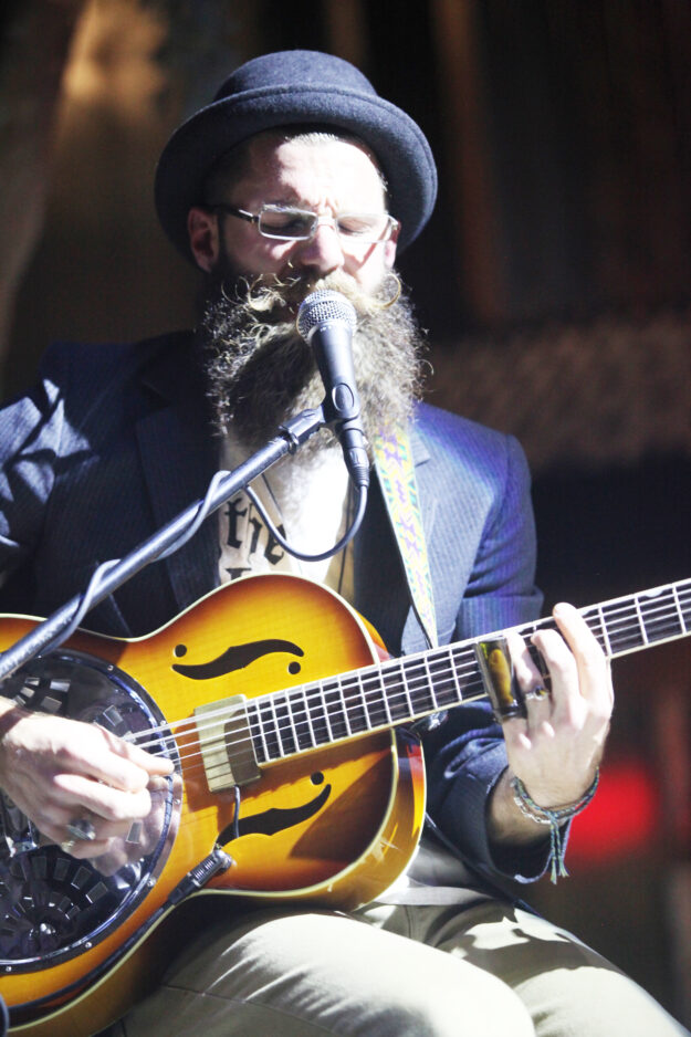 Homemade blues instruments make appearance and adieu | News, Sports ...